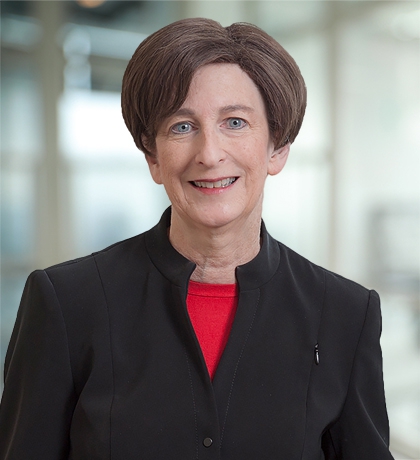 Barbara Barbara Walters, Legendary News Anchor, Has Died At 93 | CNN